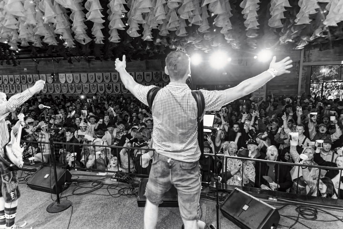 Music – Knoxville Oktoberfest